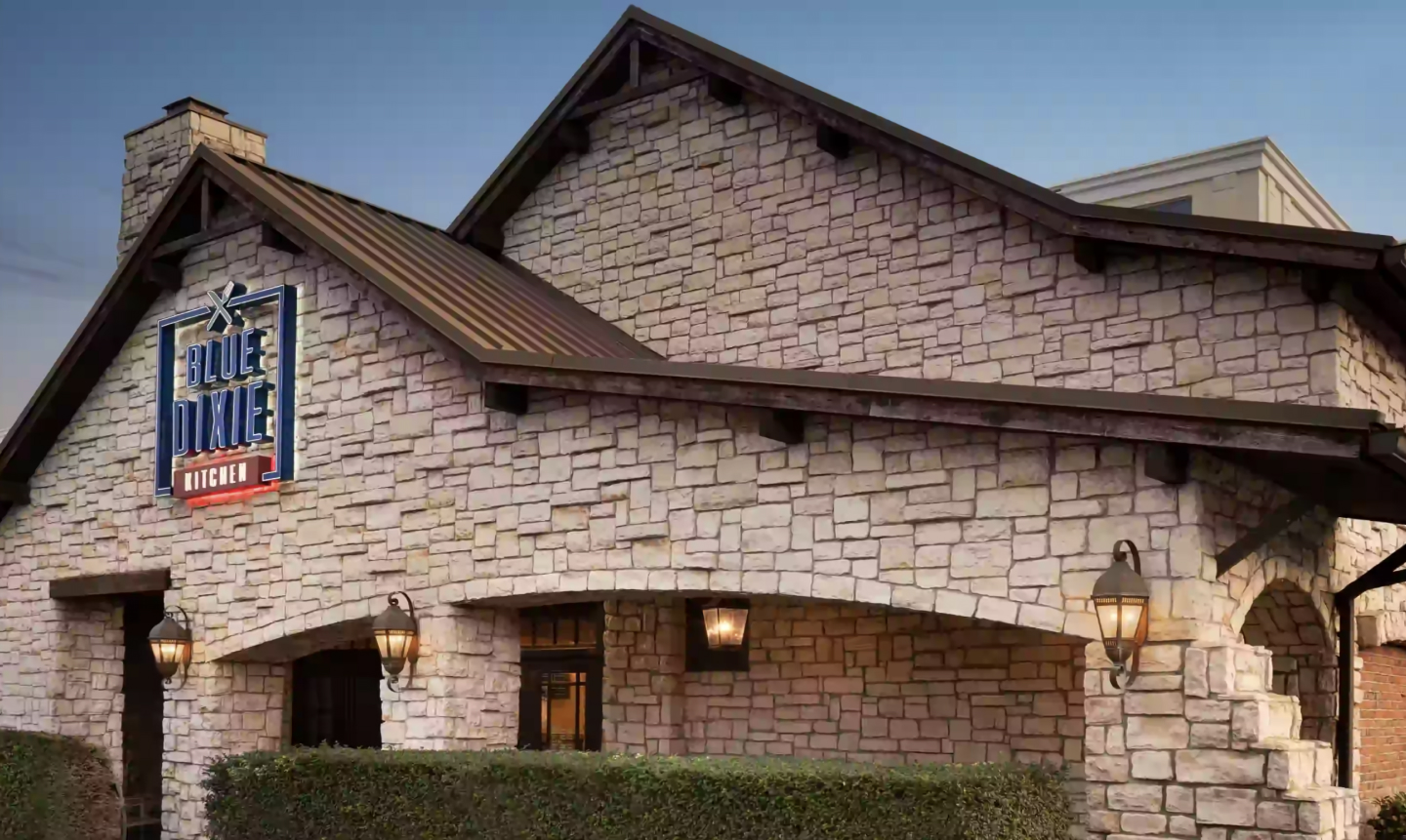 Home - Blue Dixie Bar And Grill